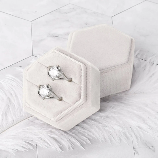 Velvet Ring Box - White – AllThingsNice